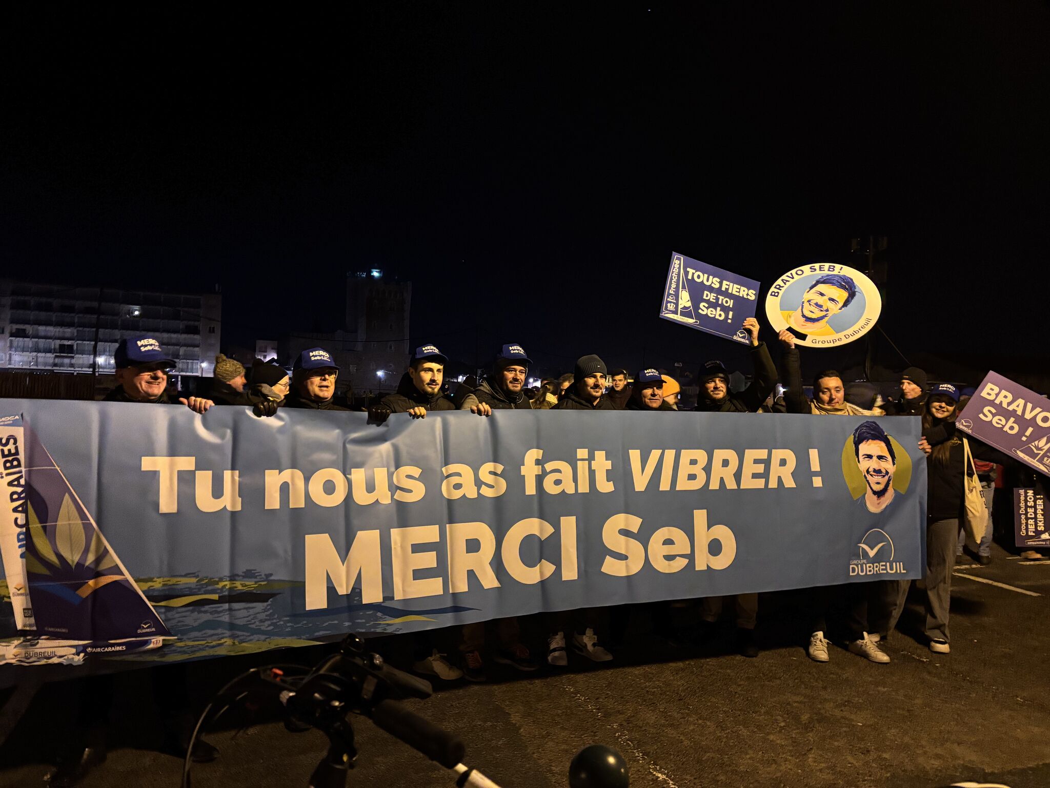 Sébastien Simon : 3ᵉ au Vendée Globe 2024-2025 - Une performance ...